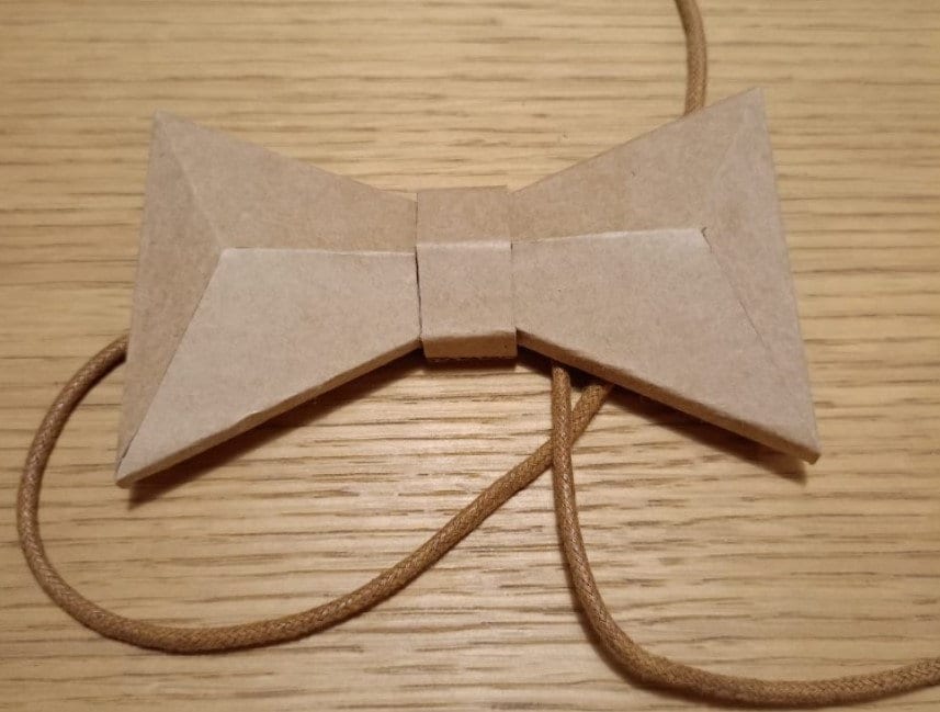 CAP BOW TIE Plans for Making Berets and Bow Ties in Cardboard and ...