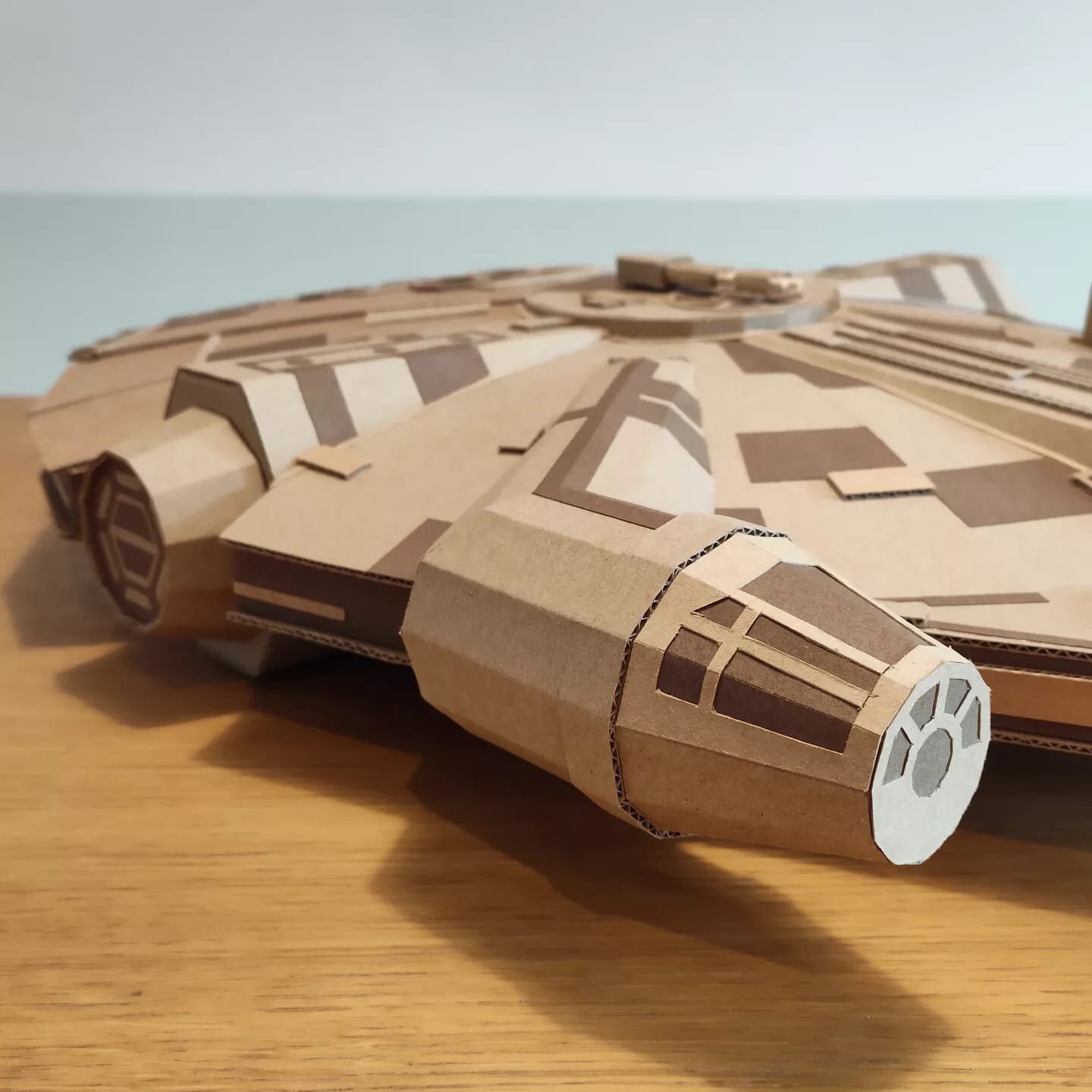 MILLENIUM FALCON DIY Plans for Making a Ship Out of Cardboard and ...