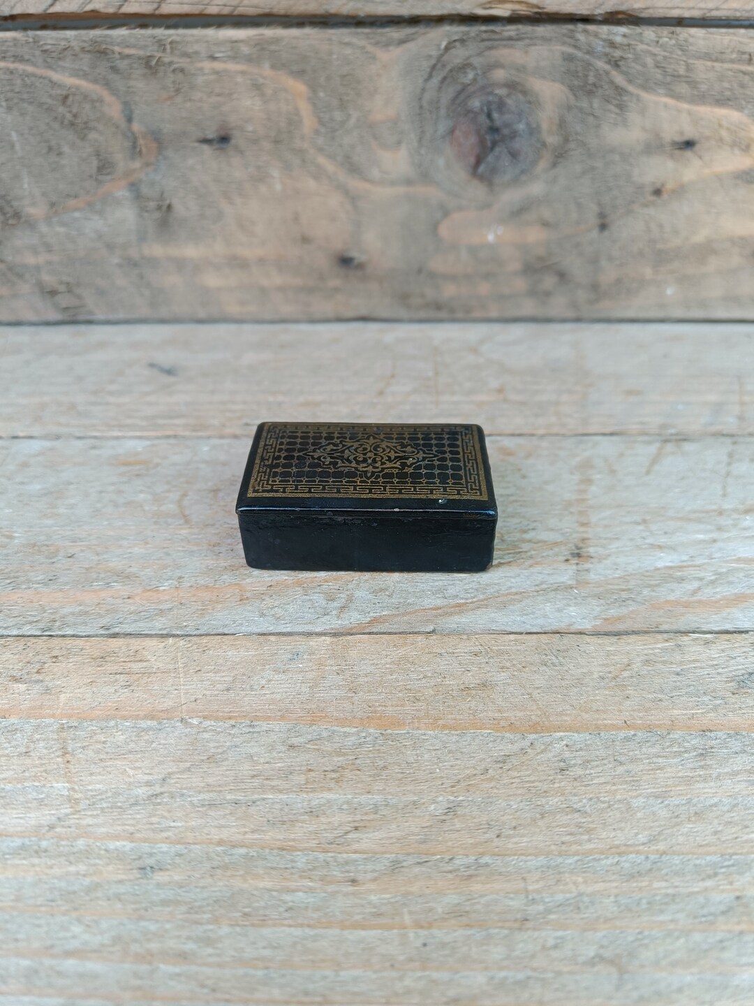 Vintage Paper Mâché Snuff Box With Gold Detailing - Etsy