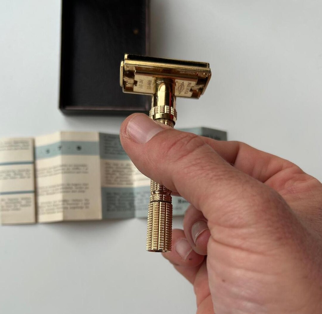 Vintage Gillette Slim Aristocrat H-2 Adjustable Safety Razor – Gold ...