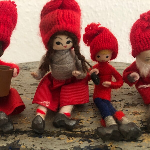 Nisser - Etsy