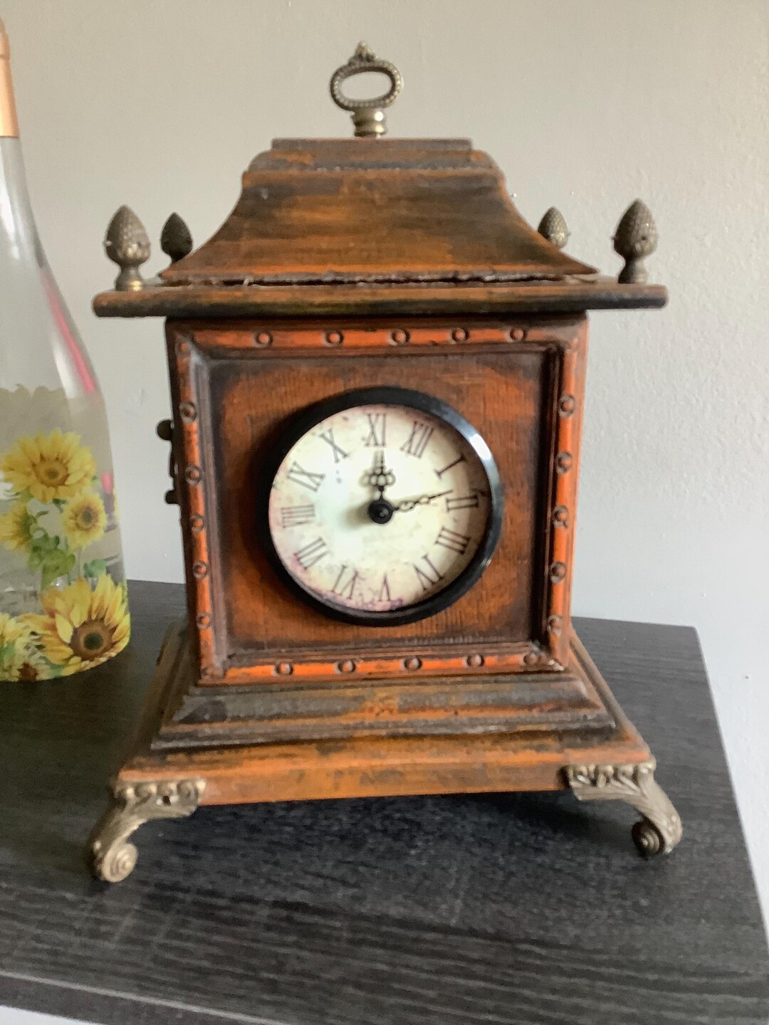 Tianguan Wooden Clock Keyholder With Hooks & Ornate Feet - Etsy