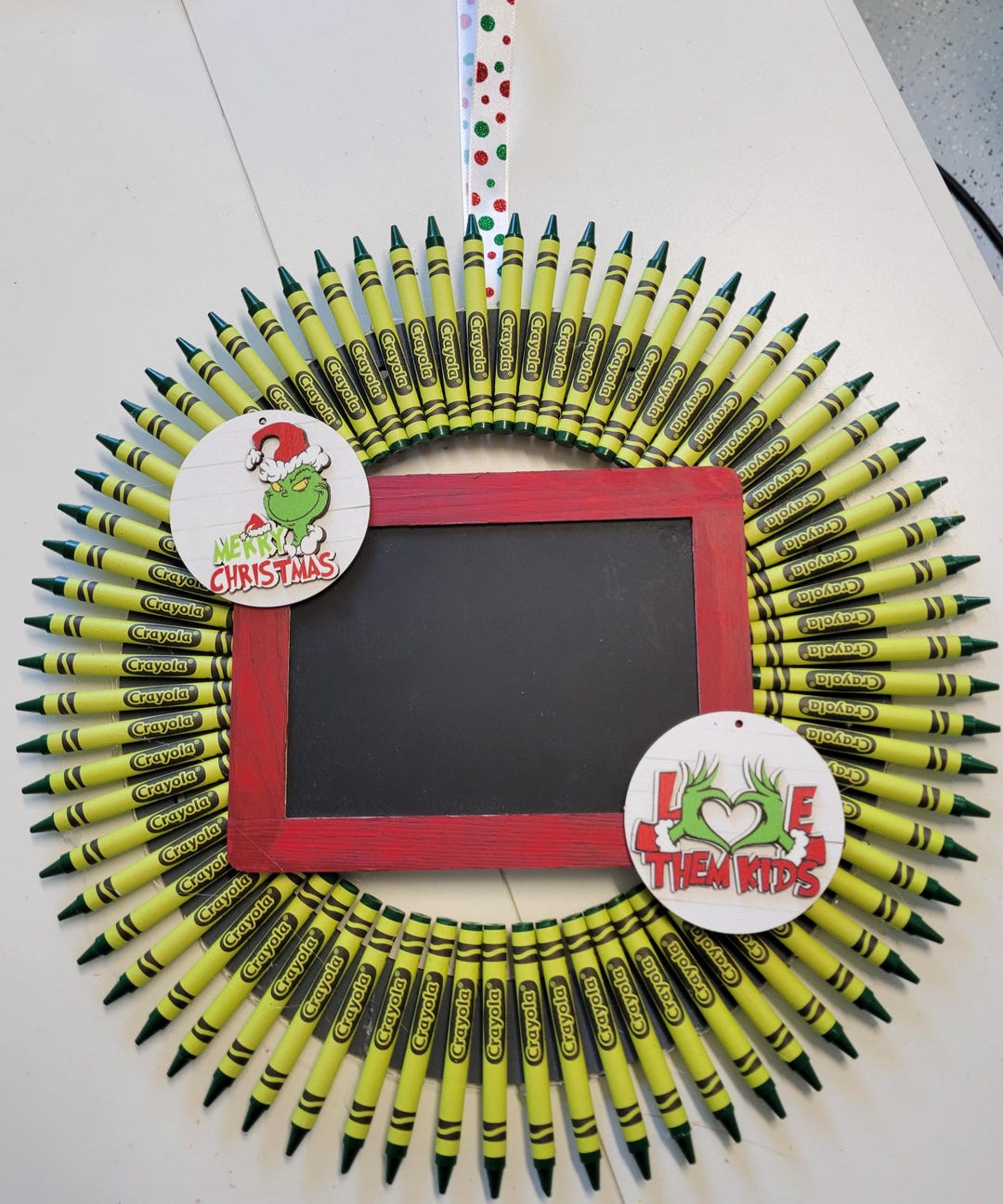CRAYOLA Branded GRINCH Holiday Crayon Wreath | Teacher Gift | Daycare ...