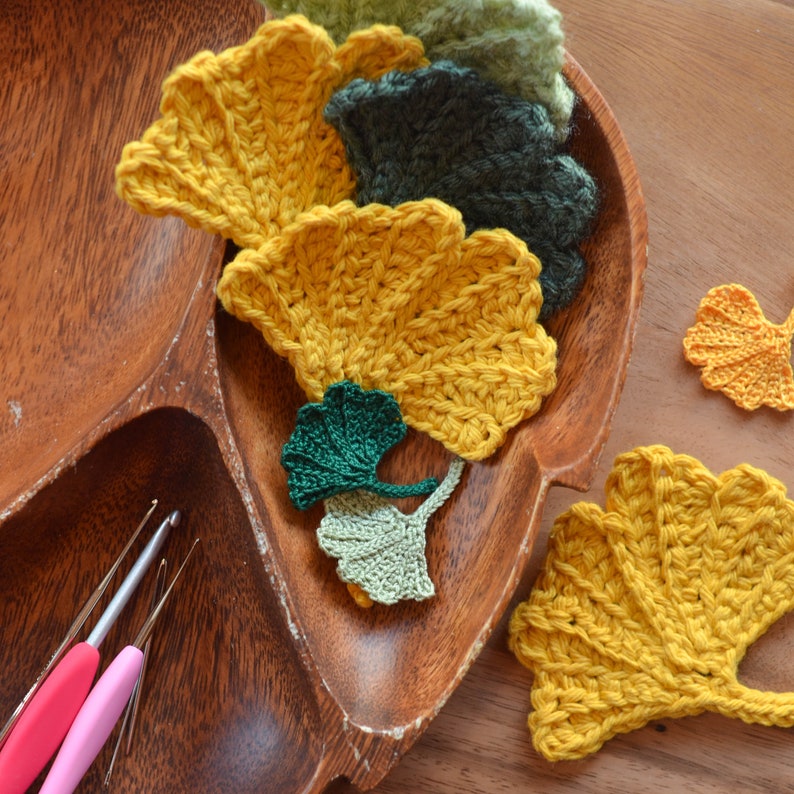 Ginkgo Leaf Crochet Pattern Autumn Leaf Fall Applique PDF - Etsy