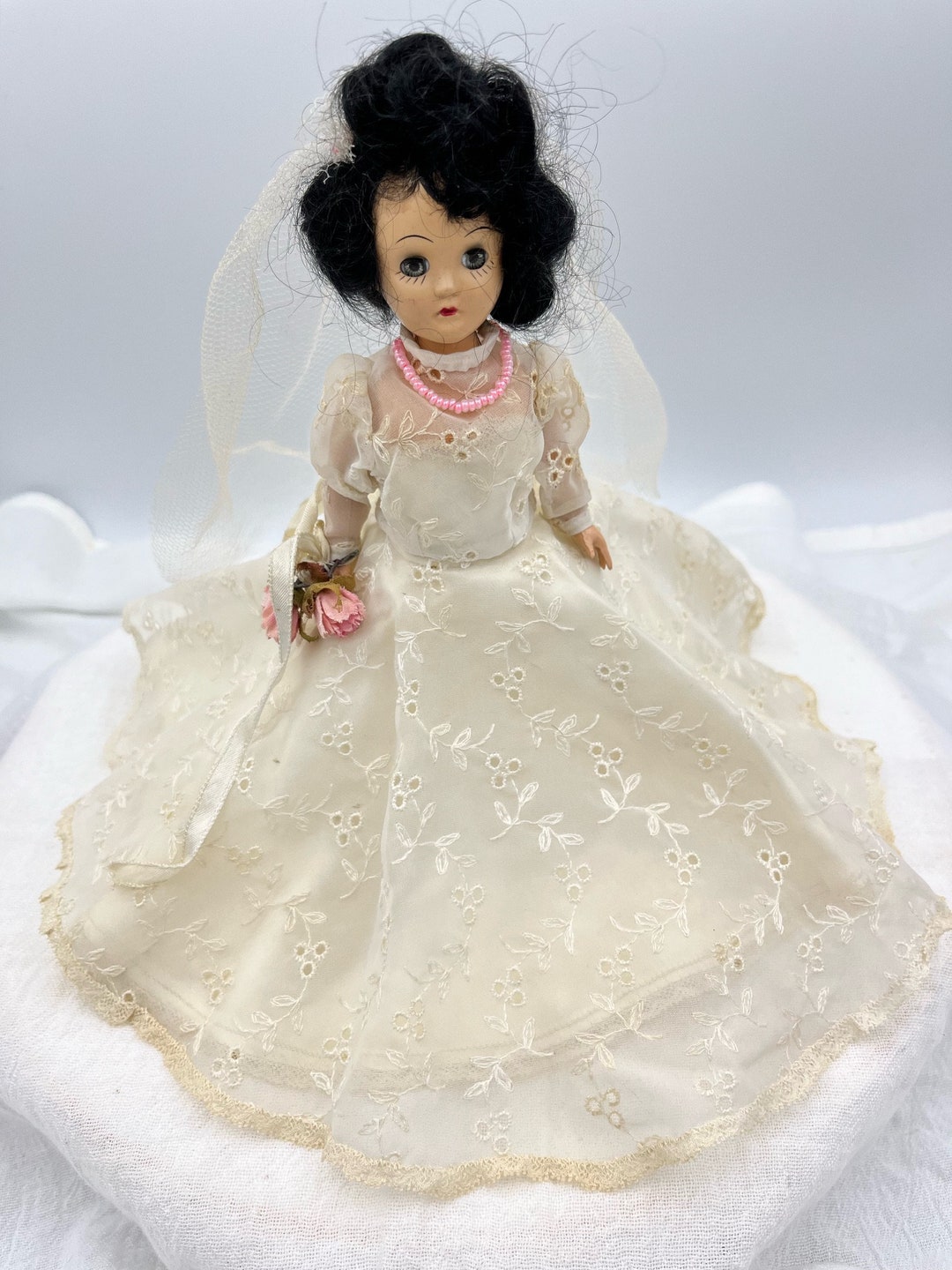 Vintage Bride Doll - Etsy