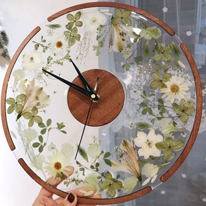 Floral Resin Wooden Clock, Unique Wall Clock With Pressed Flowers, Wood ...