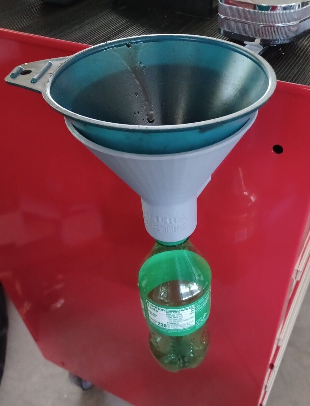 Funnel Holder/drip Drain Rack - Clip-on (hook On) Mount for Toolbox ...