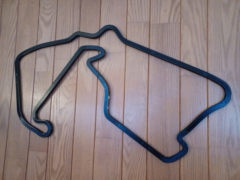 Large 36" Silverstone UK F1 3D Race Track Map Outline Wall Art, for ...