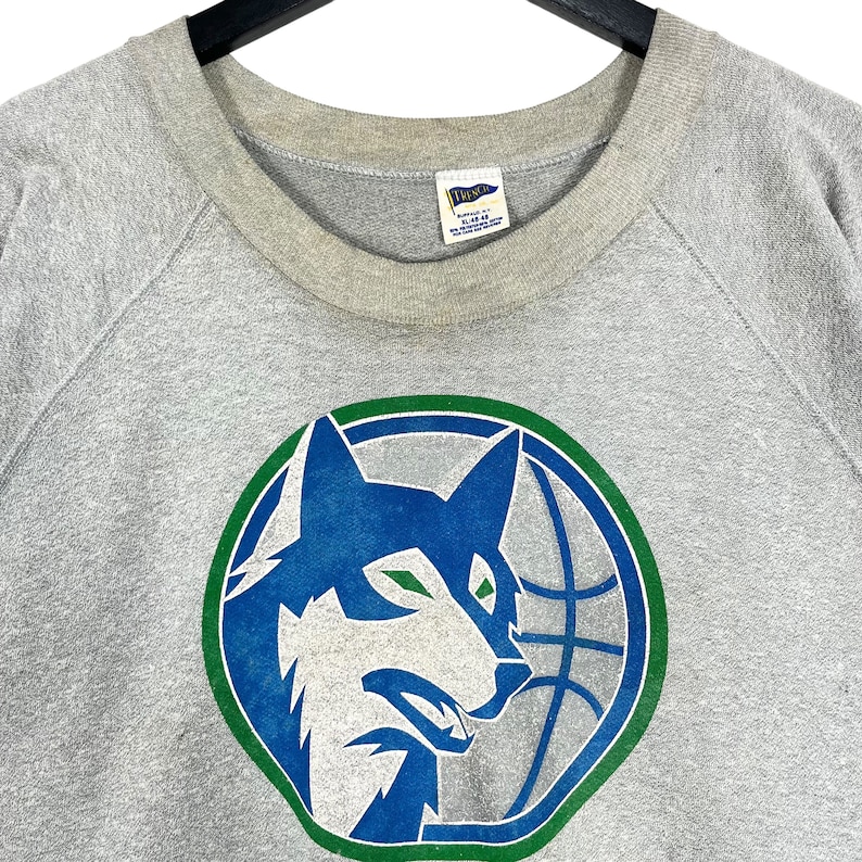 Vintage 90’s NBA Minnesota Timberwolves Big Logo Crewneck Raglan ...