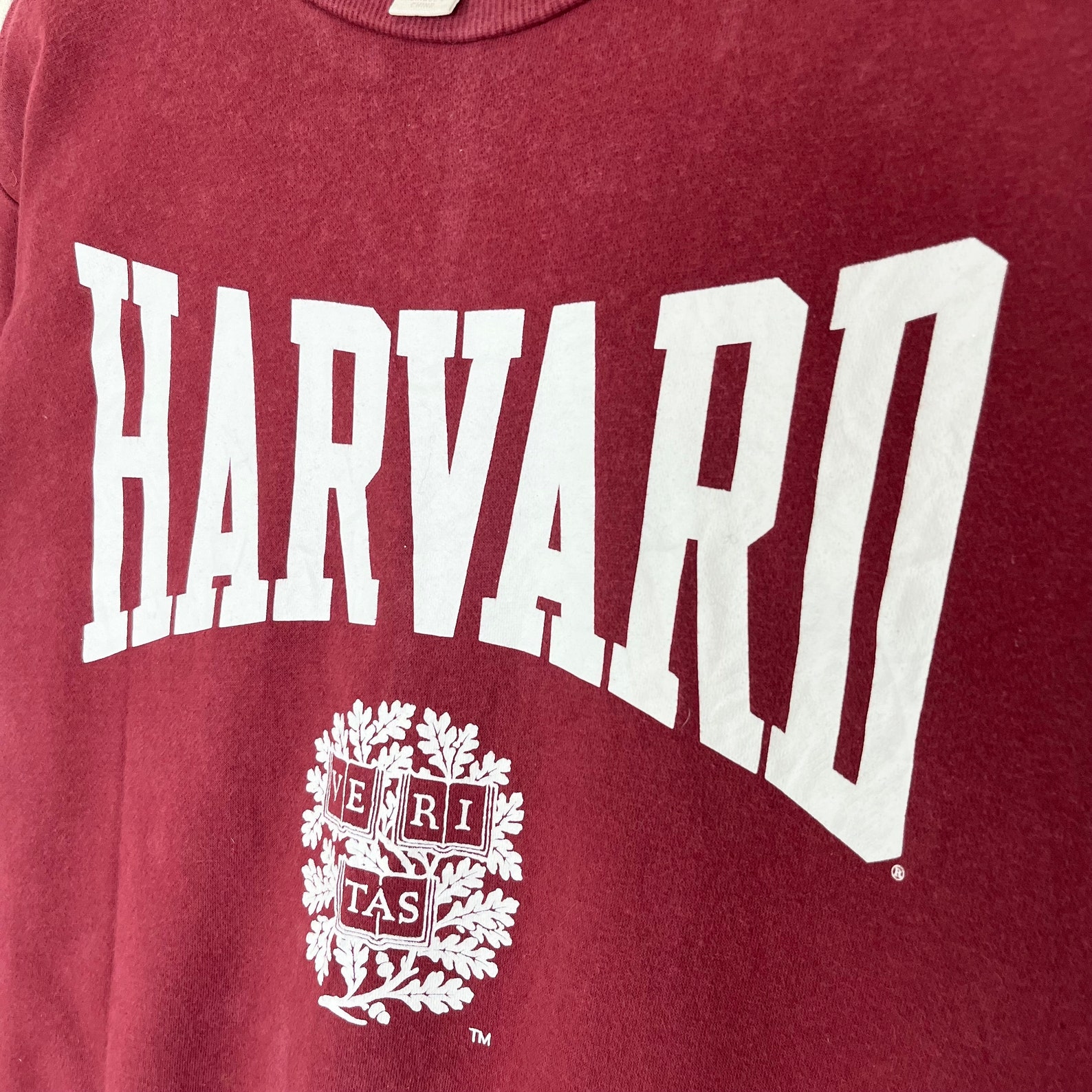 H&M Harvard University Big Logo Design Crewneck Sweatshirt Maroon Size ...