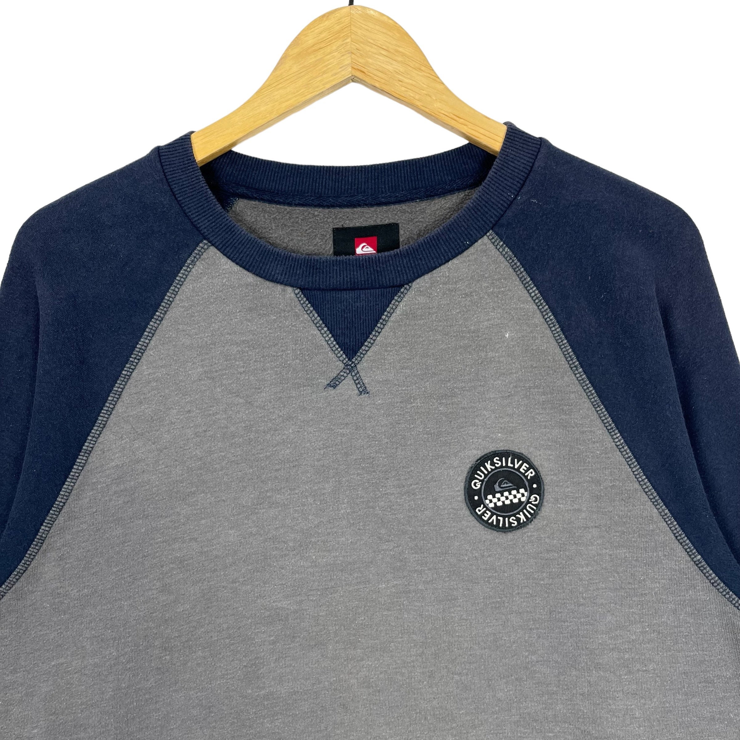 Quicksilver Pullover Jumper Crewneck Sweatshirt Grey Navy Blue in Size ...