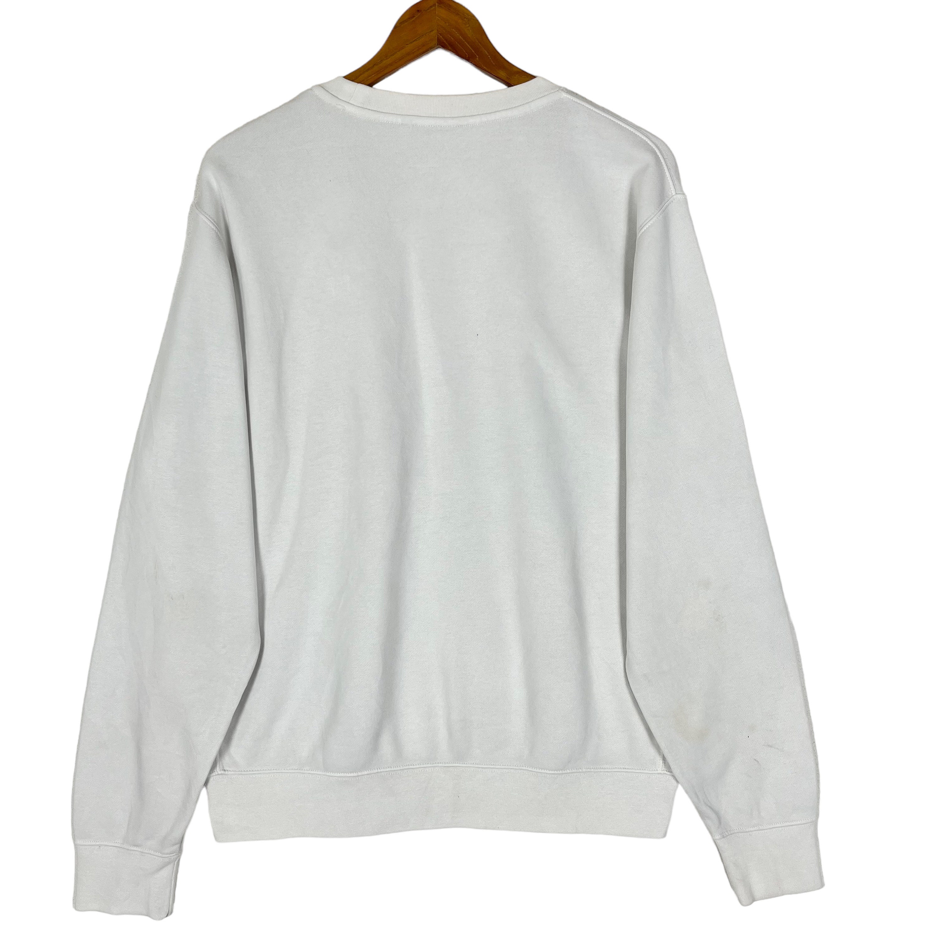 Nike Plain Small Embroidery Logo Crewneck Sweatshirt White Size Medium ...