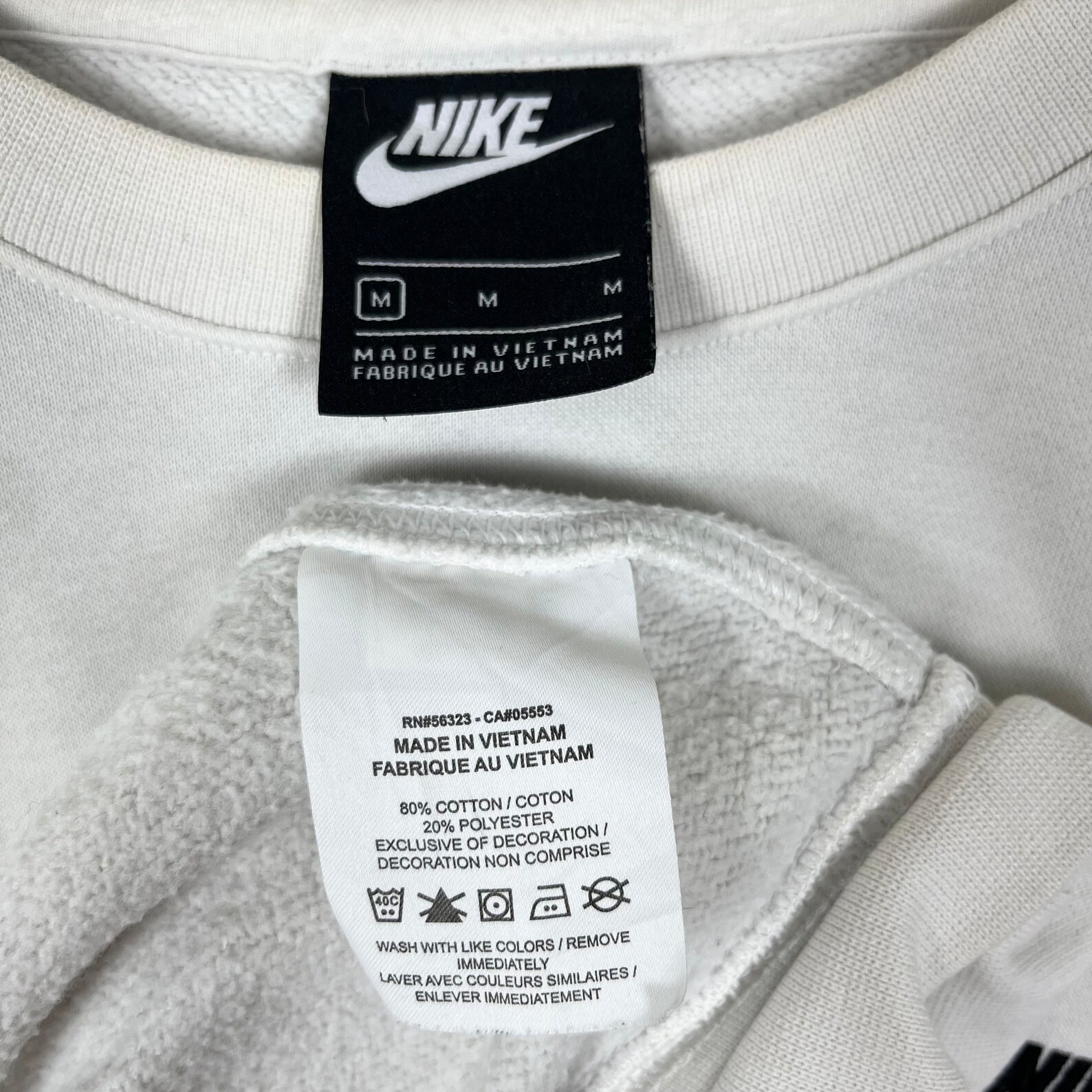 Nike Plain Small Embroidery Logo Crewneck Sweatshirt White Size Medium ...