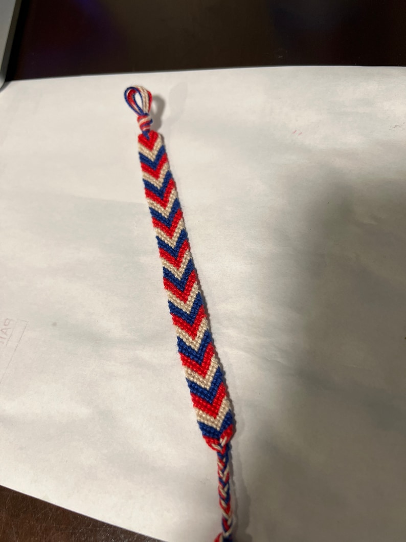 Custom String Bracelets - Friendship Bracelets - Etsy Canada