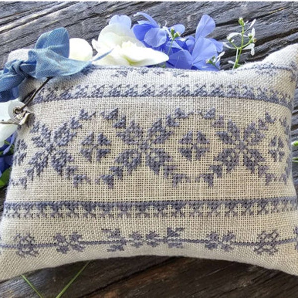 Needlework Kit - Etsy