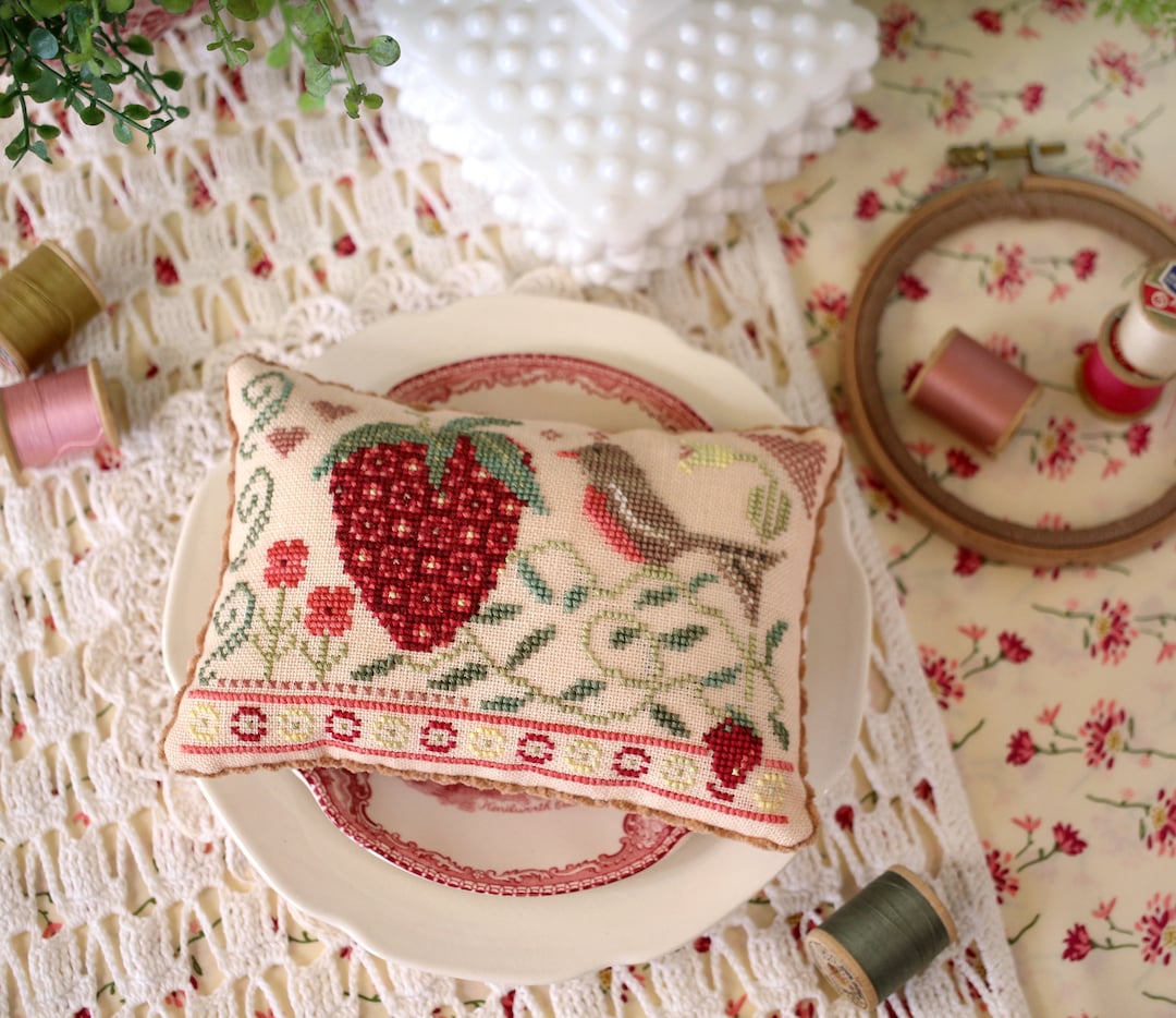 STRAWBERRY FAIRE * October House Fiber Arts * Cross Stitch Pattern-b - Etsy