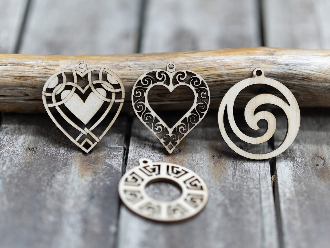 Laser Cut Necklace/ Pendant Set of 10 Vector Designs SVG - Etsy