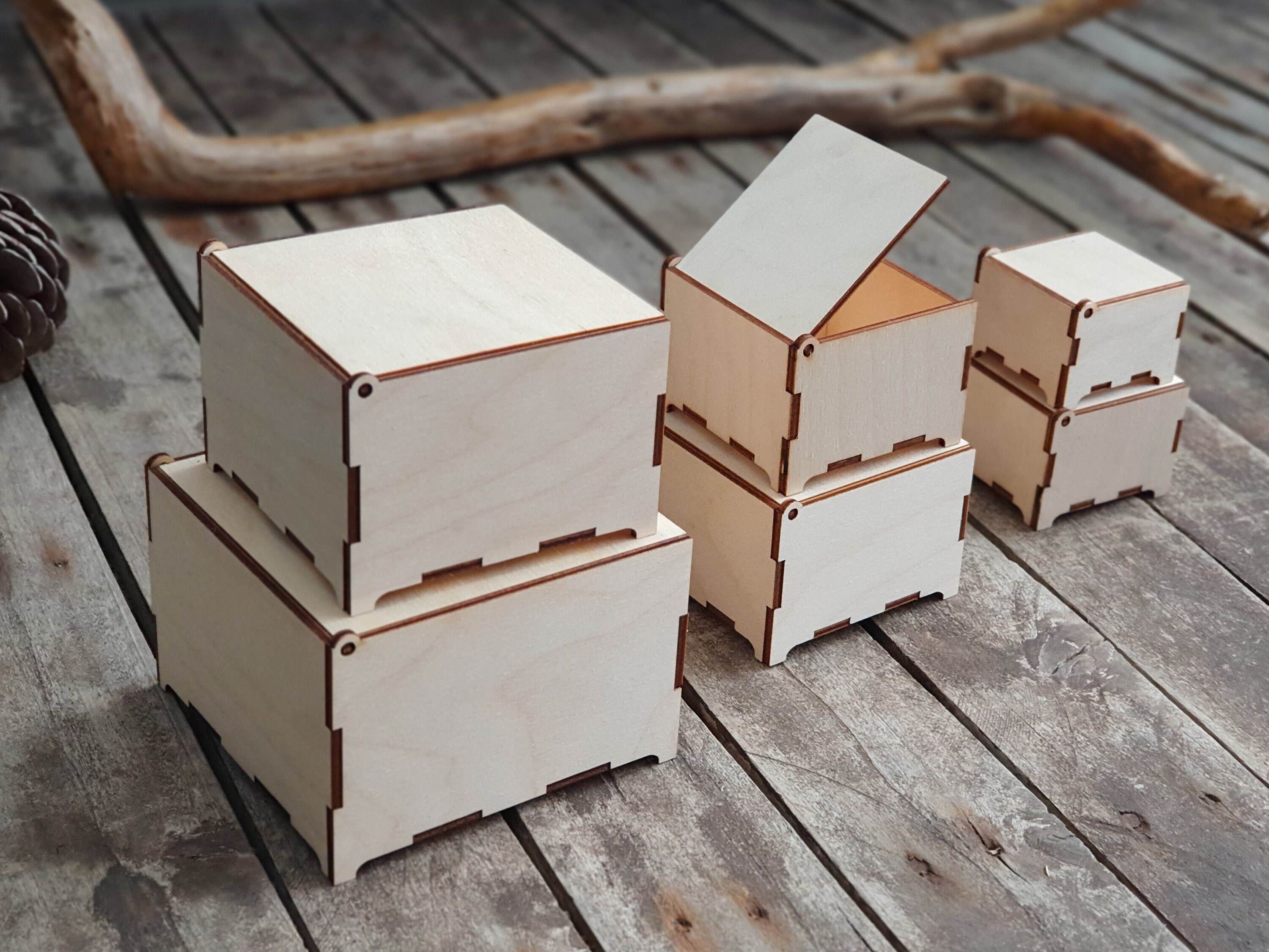 Set of 6 Laser Cut Storage Boxes, Storage Rack With Letter Z Engaving ...