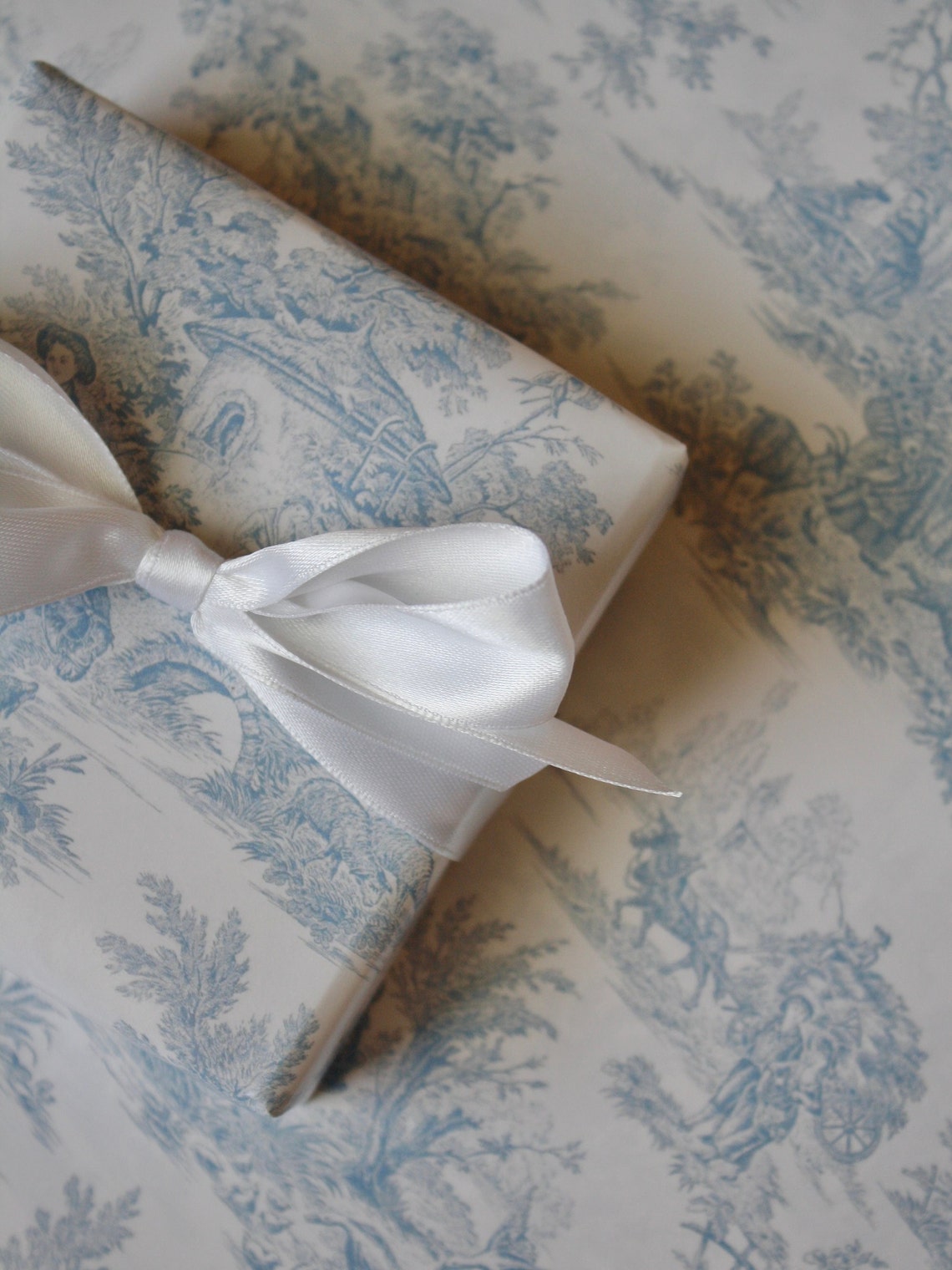 French Blue Toile Gift Wrap | Elegant Wrapping Paper for All Occasions ...