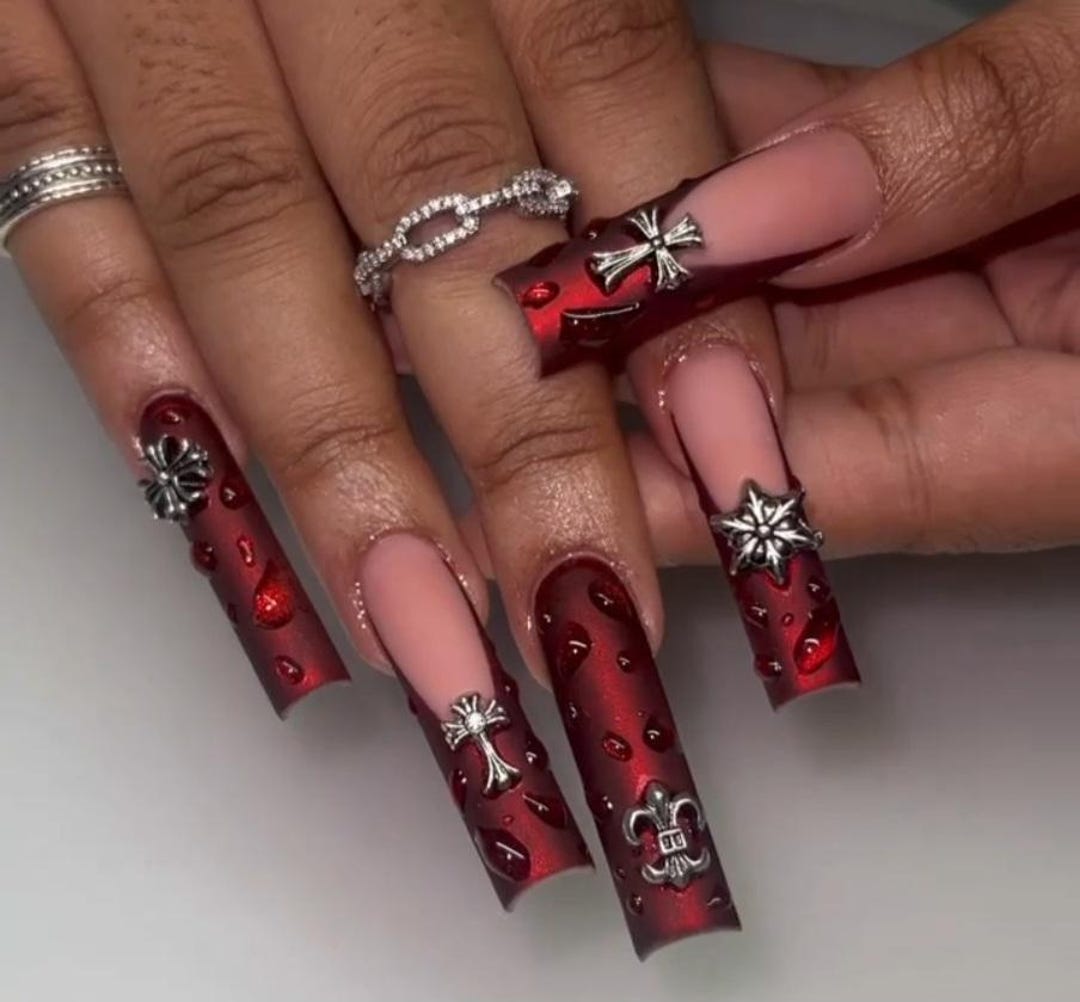 Luxury Custom Nails/ Free Style/ Long Nails/ Party Nails/ Chrome Nails ...