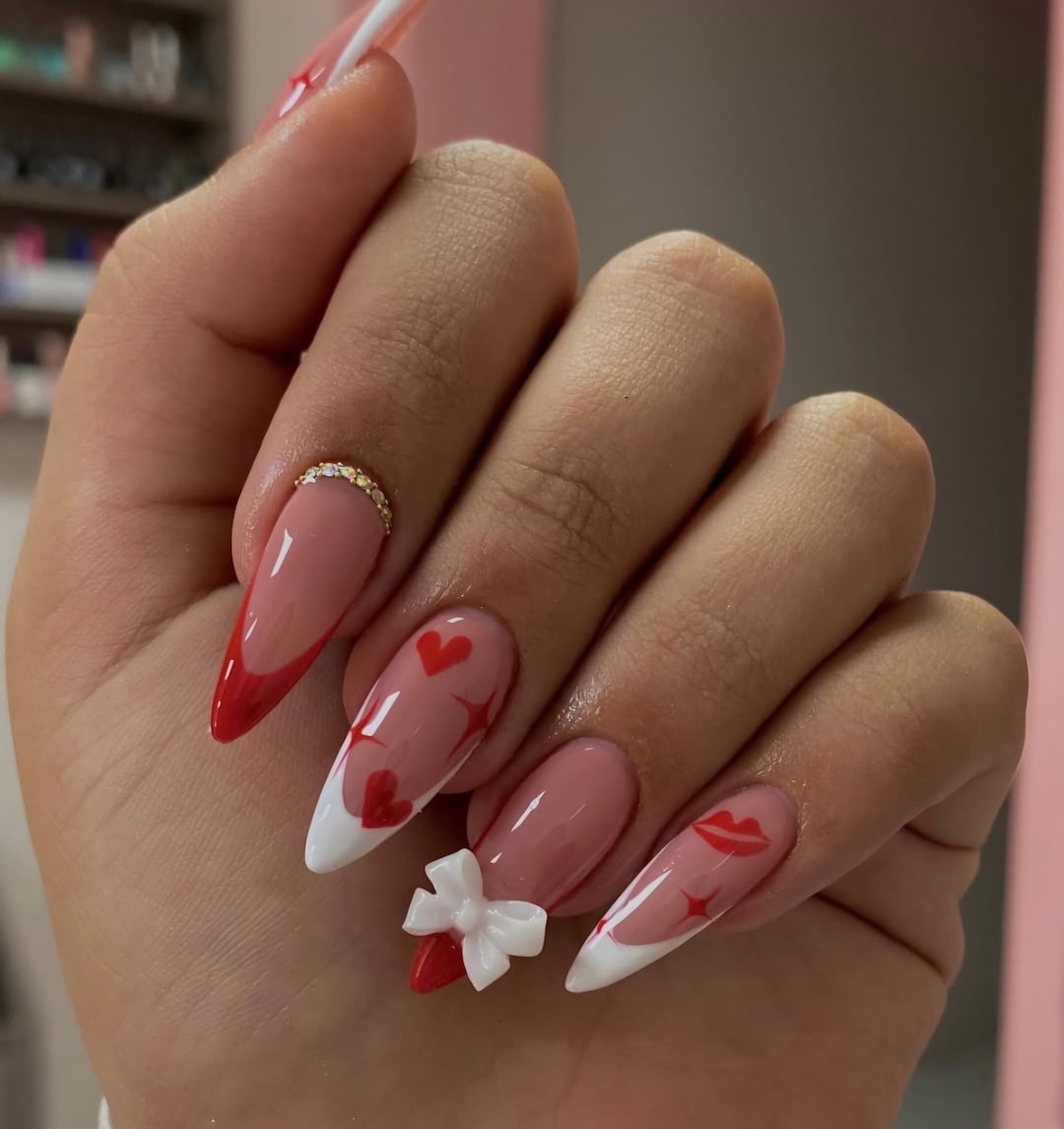 Luxury Custom Nails/free Style/ Long Nails/ Heart Nails/ Love Nails ...