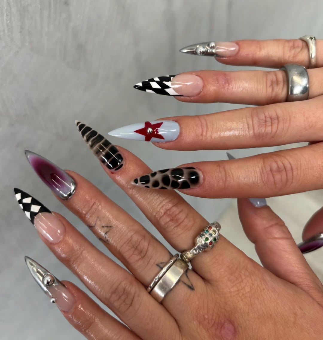 Custom Croc Print Press on Nails: Black, Pink Aura, Silver Metallic - Etsy