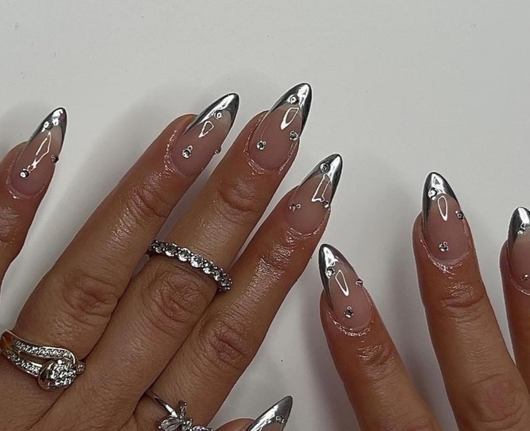 Luxury Custom Nails/ Free Style/ Long Nails/ Silver Nails/ Metallic ...