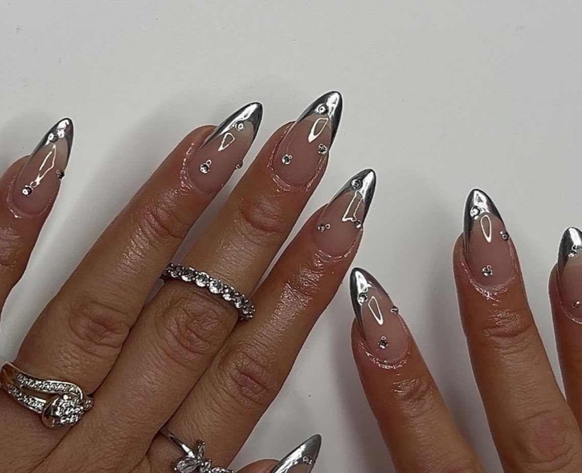 Luxury Custom Nails/ Free Style/ Long Nails/ Silver Nails/ Metallic ...