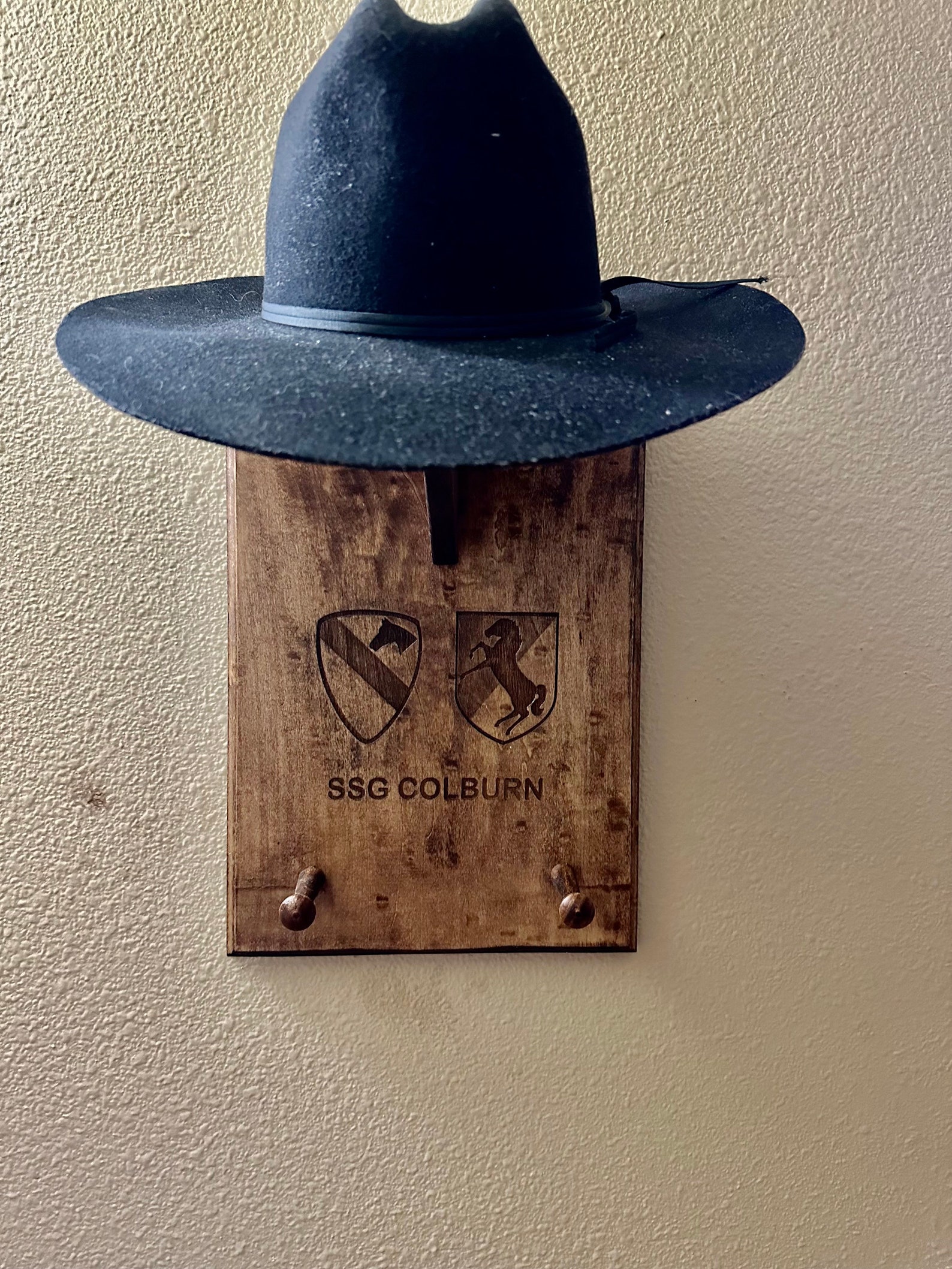 Personalized Display for Stetson. Cavalry Hat and Spurs Plaque. Cowboy ...
