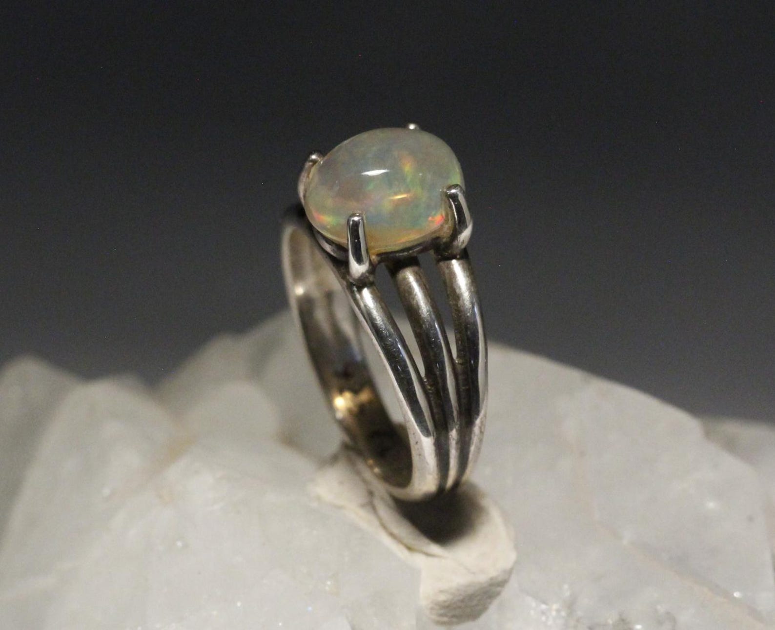 Mexican Contra Luz Opal ! Set in Silver Ring - Etsy