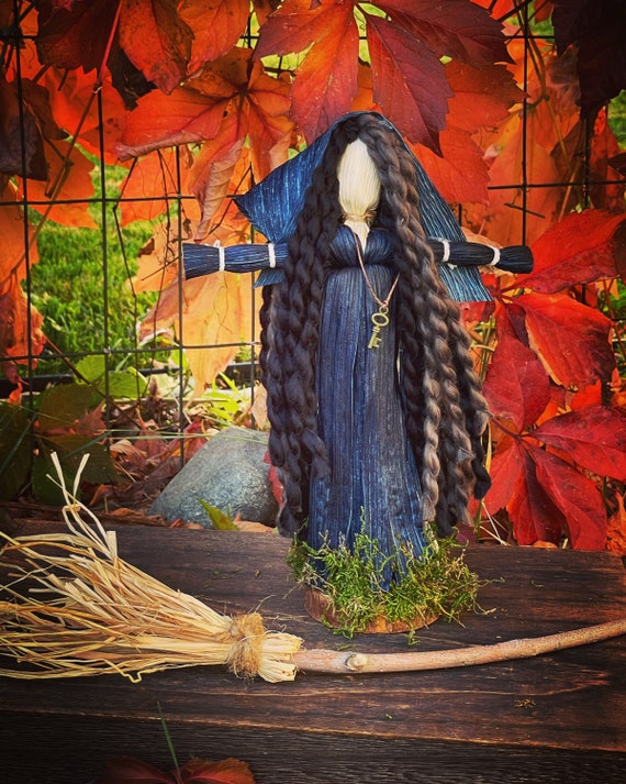 Crone Witch Corn Husk Folk Art Doll Fall Halloween Decor - Etsy