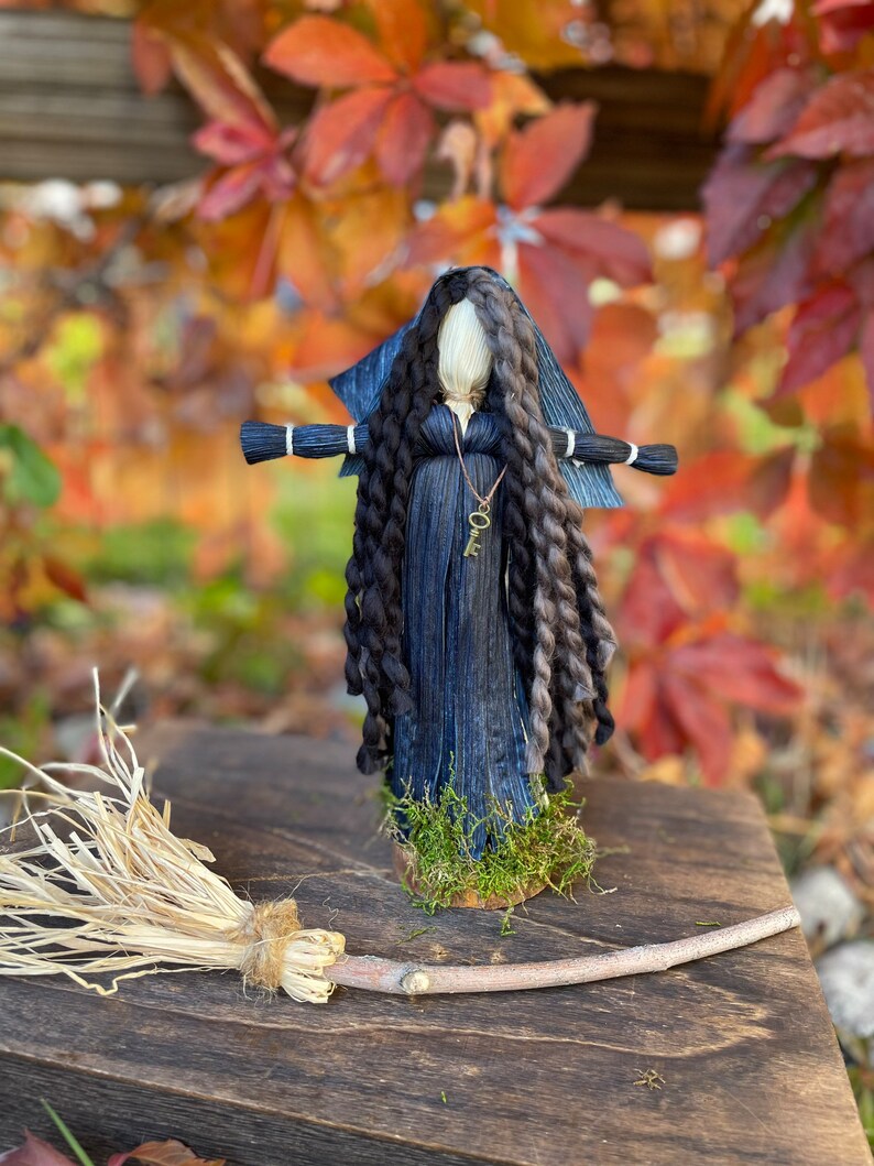 Crone Witch Corn Husk Folk Art Doll Fall Halloween Decor - Etsy