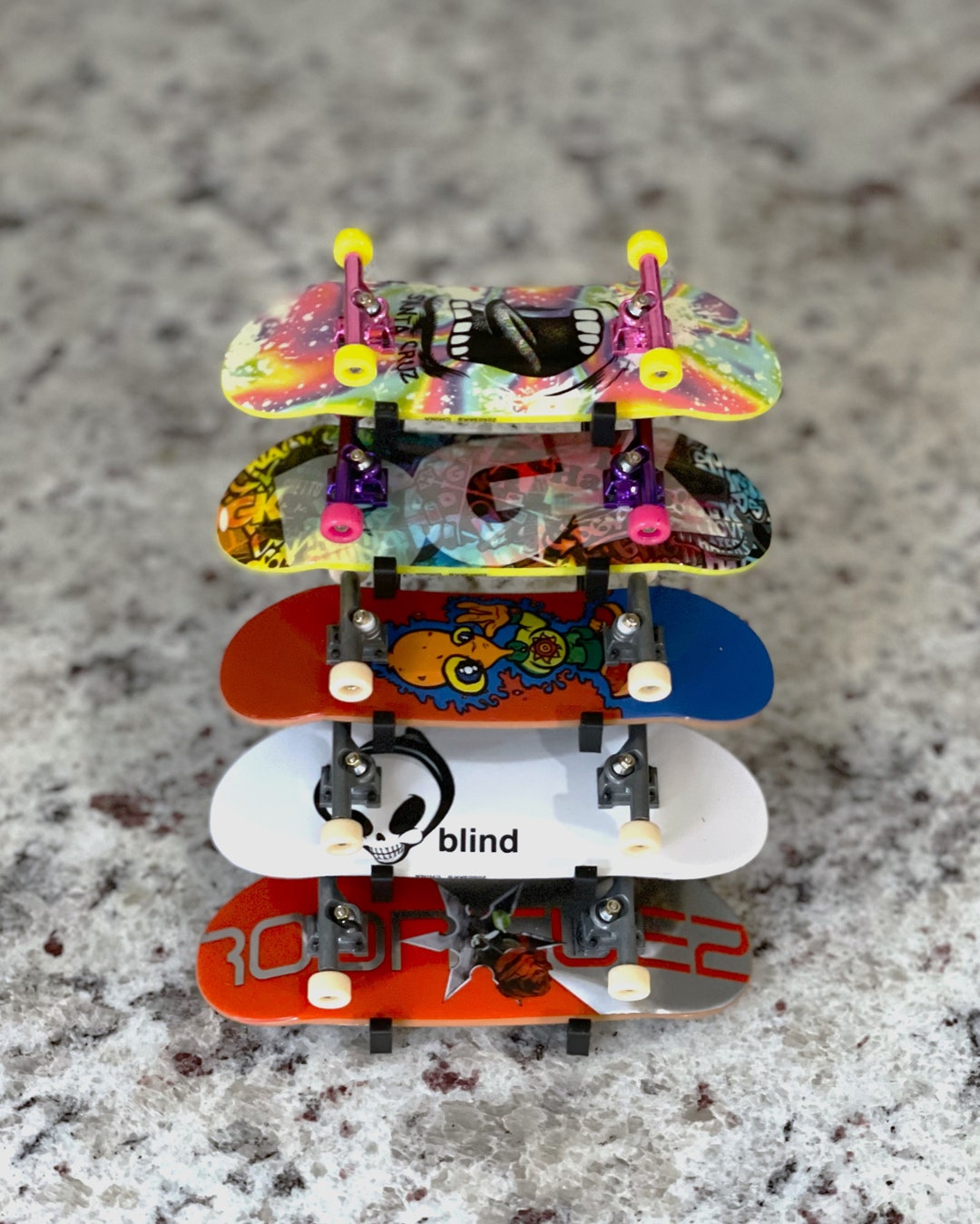 Mountable Rack for Finger Skateboard Showcases 5 Fingerboards - Etsy