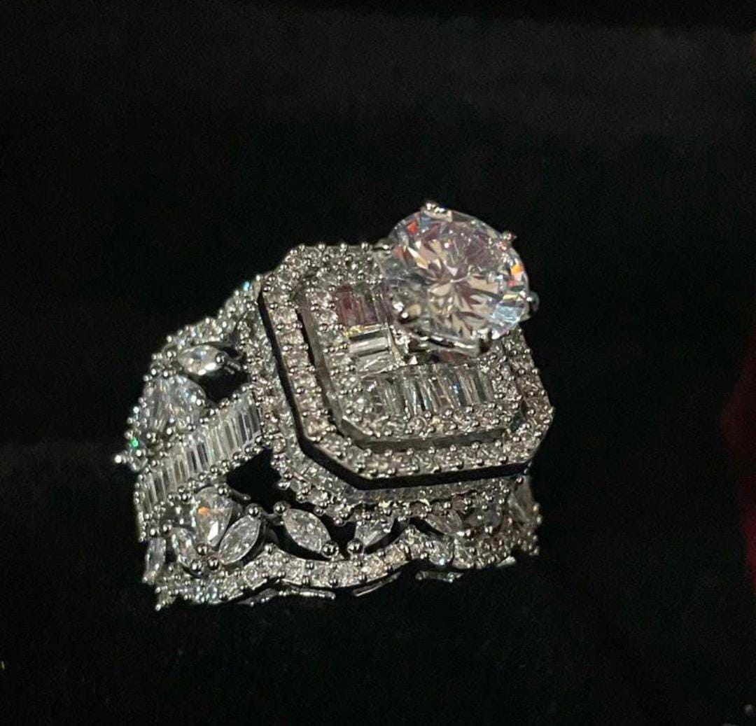 Exquisite Maharani Adjustable Ring: A Timeless Symbol of Elegance and ...
