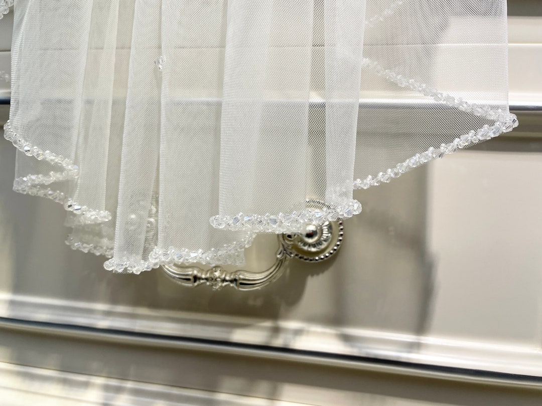 Crystals Beaded Wedding Veil Glitter Bridal Veil Single Tire Chapel ...