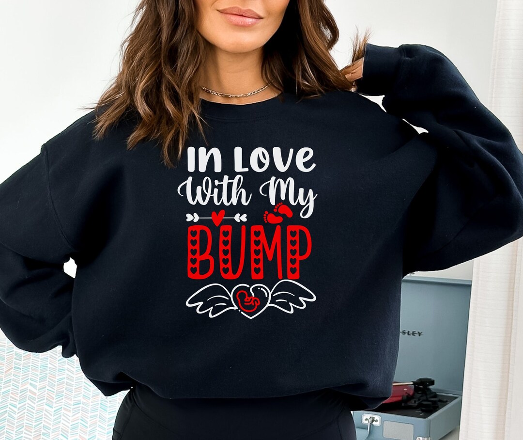 Valentines Pregnancy Announcement Sweatshirt: in Love With My Bump ...