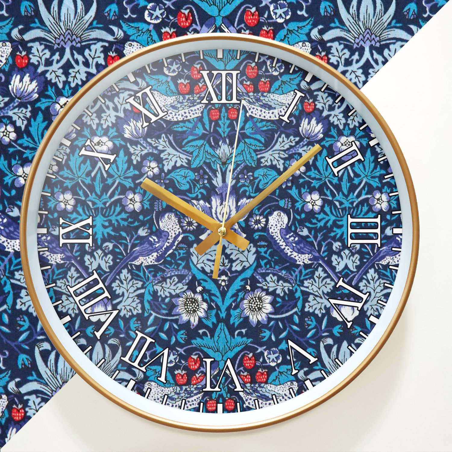 William Morris Strawberry Thief Clock Retro Plants and Bird - Etsy UK