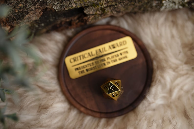 D&D Critical Success/fail Award - Dungeon and Dragons Plaque - Dice ...