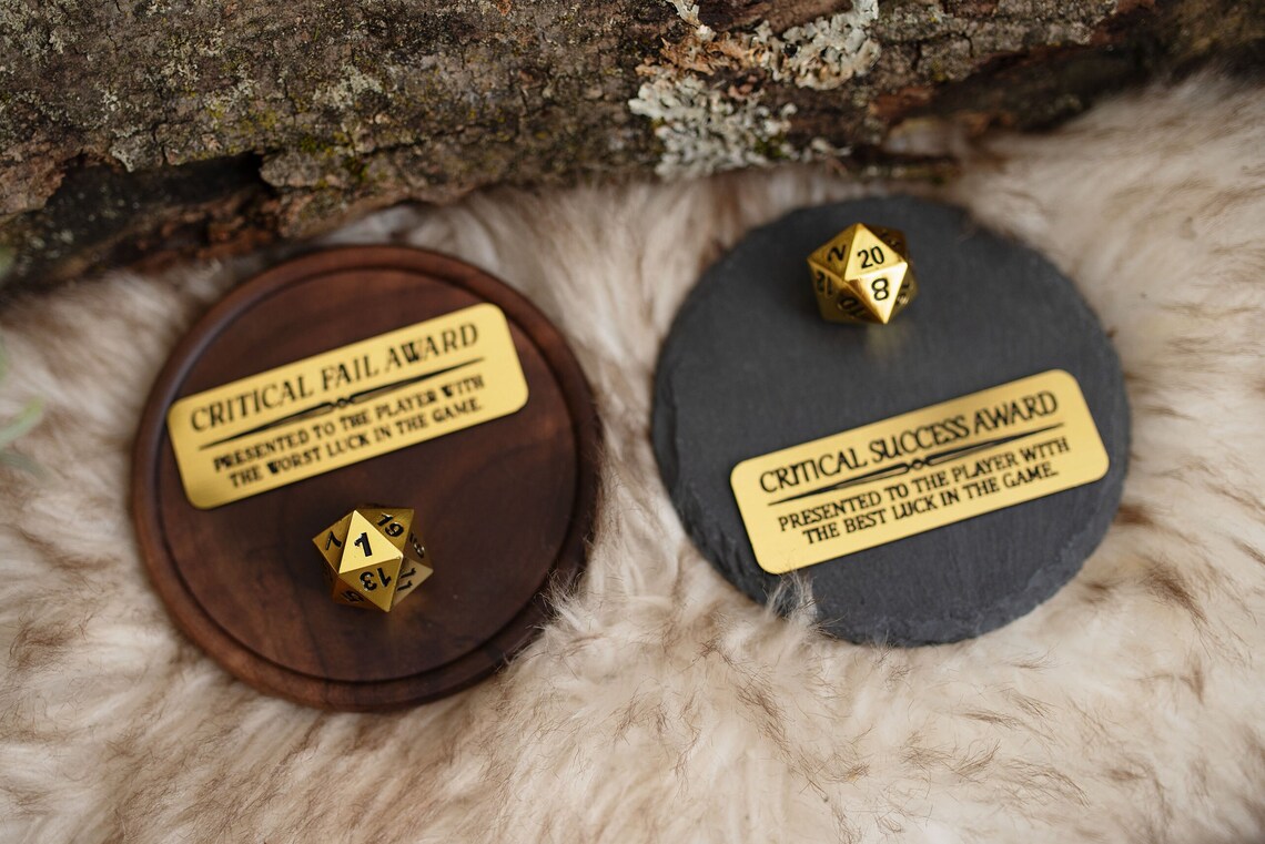 D&D Critical Success/fail Award - Dungeon and Dragons Plaque - Dice ...
