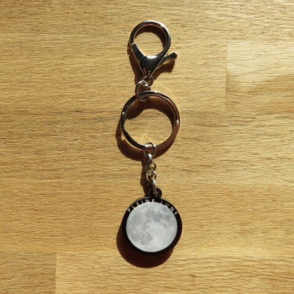 Full Moon Keychain - Etsy
