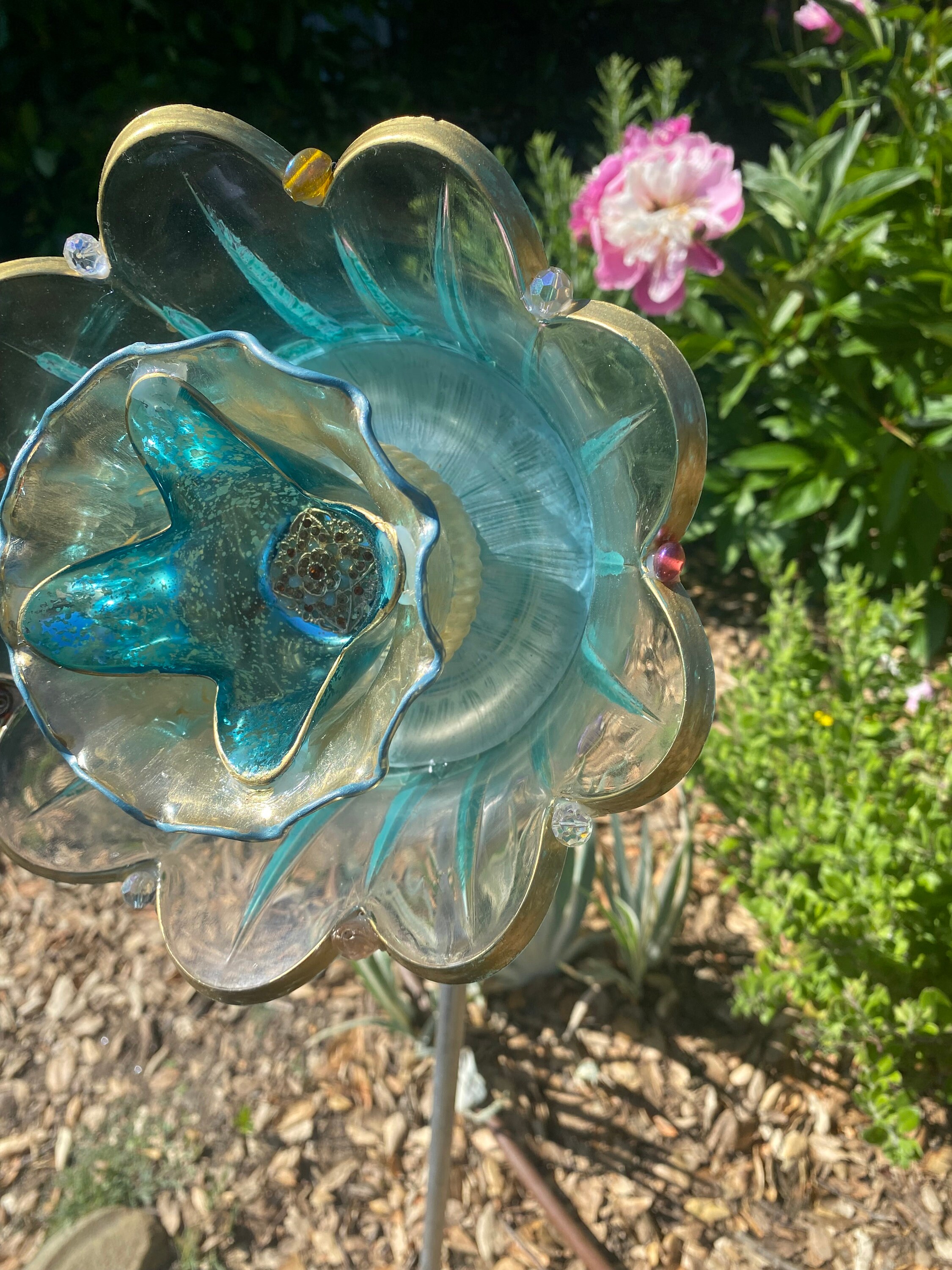 Yard Art, Glass Flowers, Outdoor Decor, Glass Garden Art, Glass Plate ...