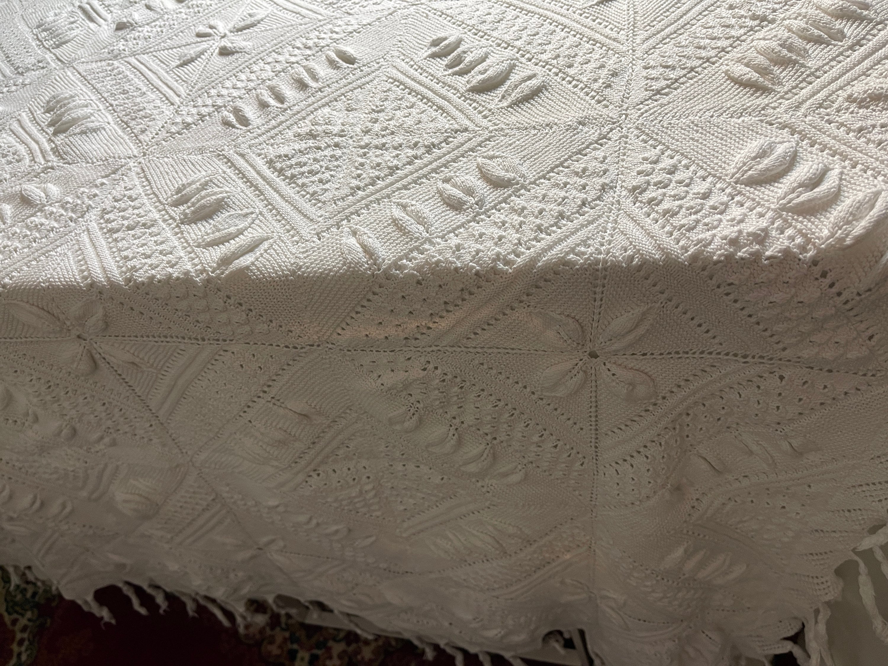 A Very Beautiful Swedish Vintage Hand Crocheted Tablecloth. White - Etsy