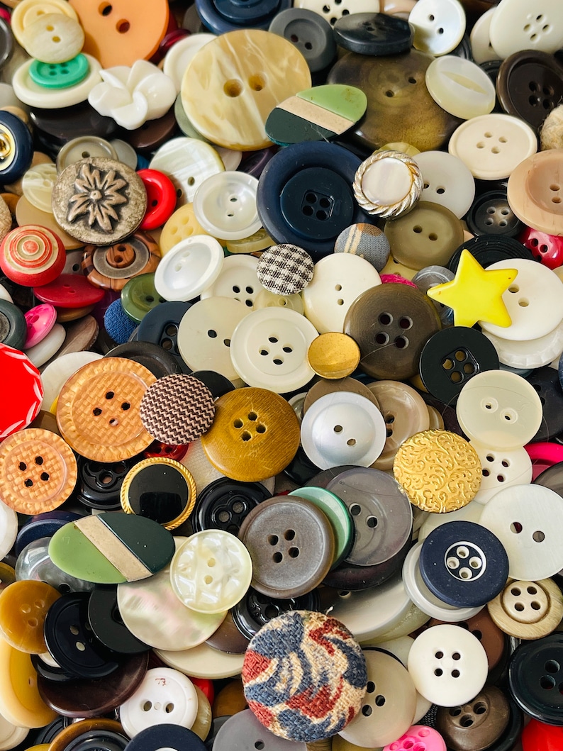 Mixed Lot of Buttons New, Used and Vintage, Various Sizes & Types for ...