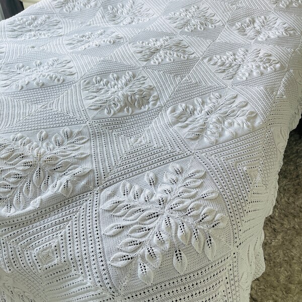 Knitted Bedspread - Etsy