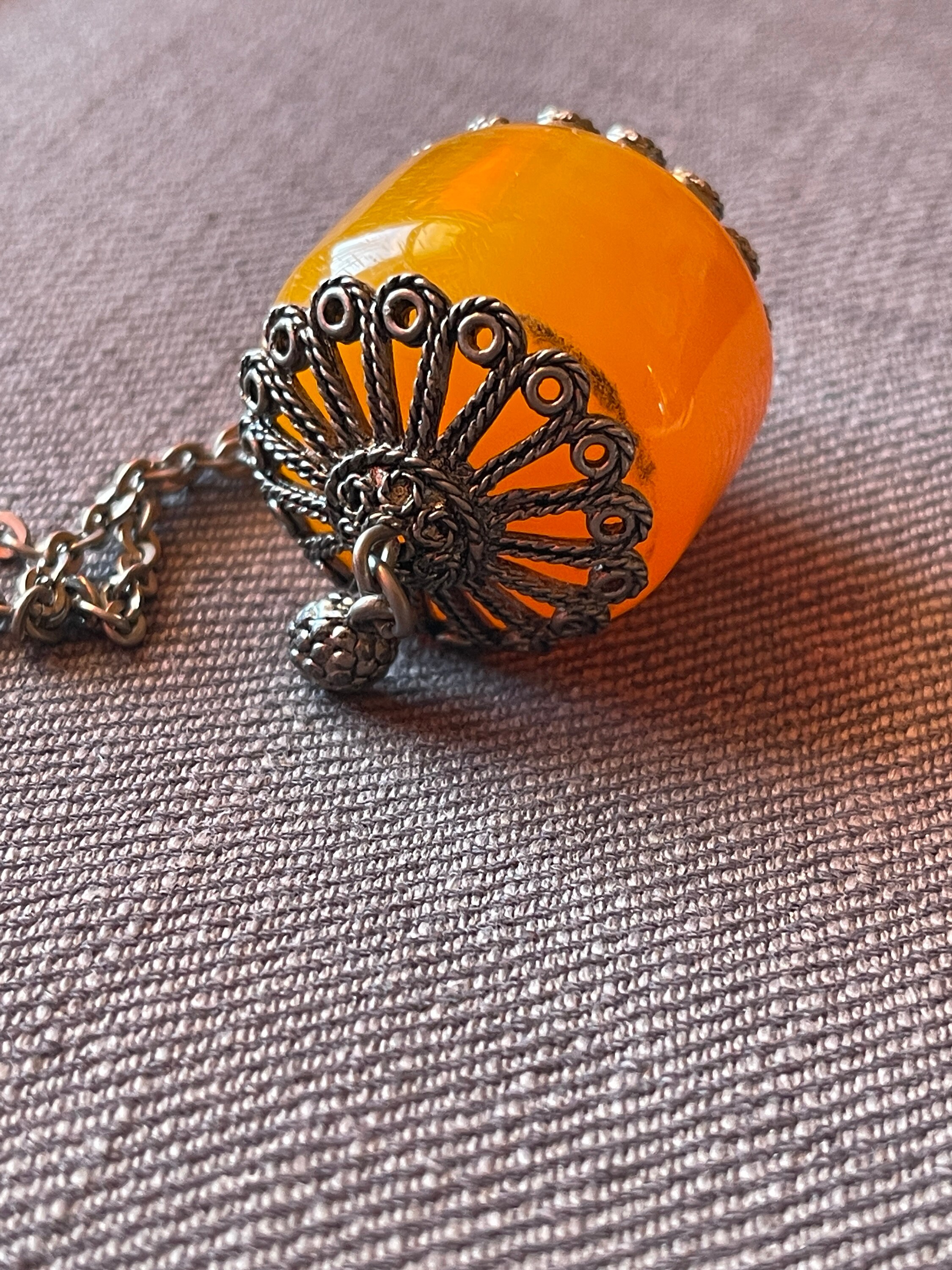 Beautiful Vintage Necklace With Cool Pendant - Etsy