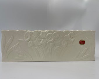 RARE 1950s Spode Velamour Soft White Ribbed Mantle Flower Vase - Etsy