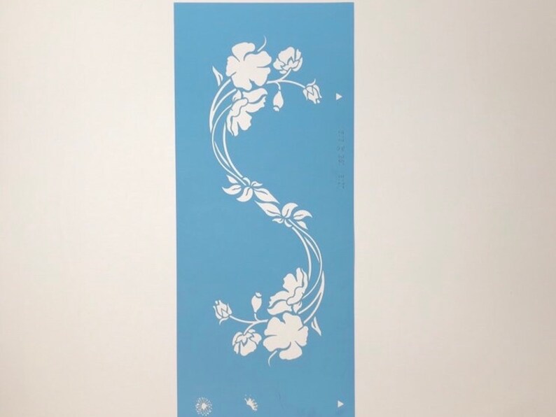 Anemone Border Stencil - Etsy