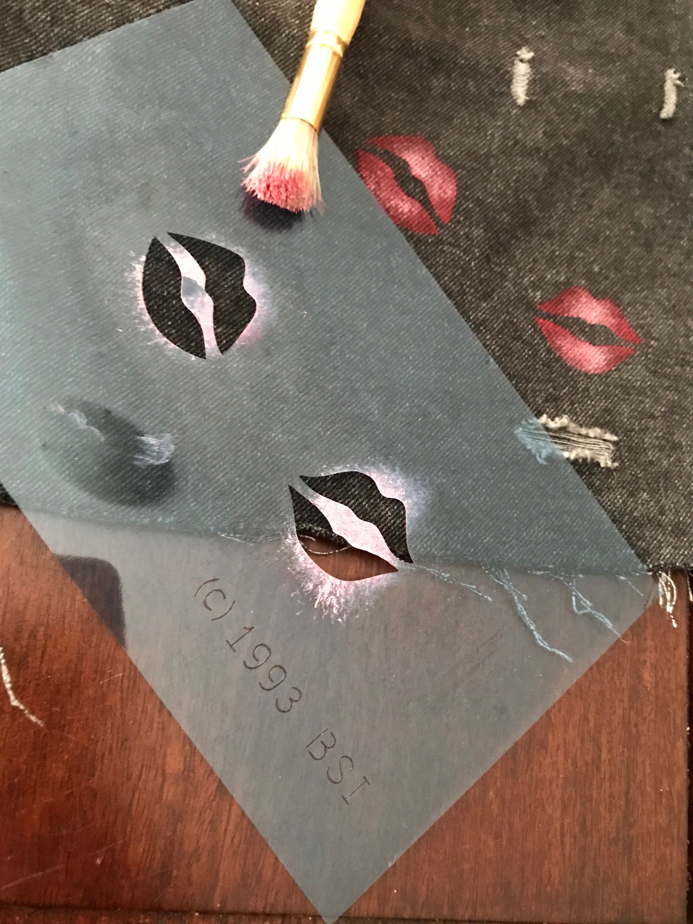 Lips Stencil - Etsy