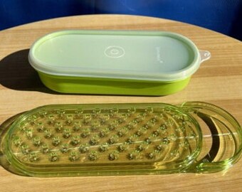 Tupperware Jadeite Grater and Storage Container Set Green 2 - Etsy