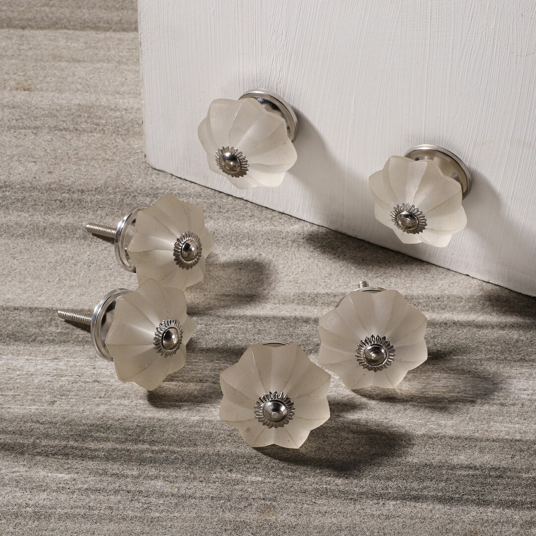 Glass Pull Knobs G18 - Etsy